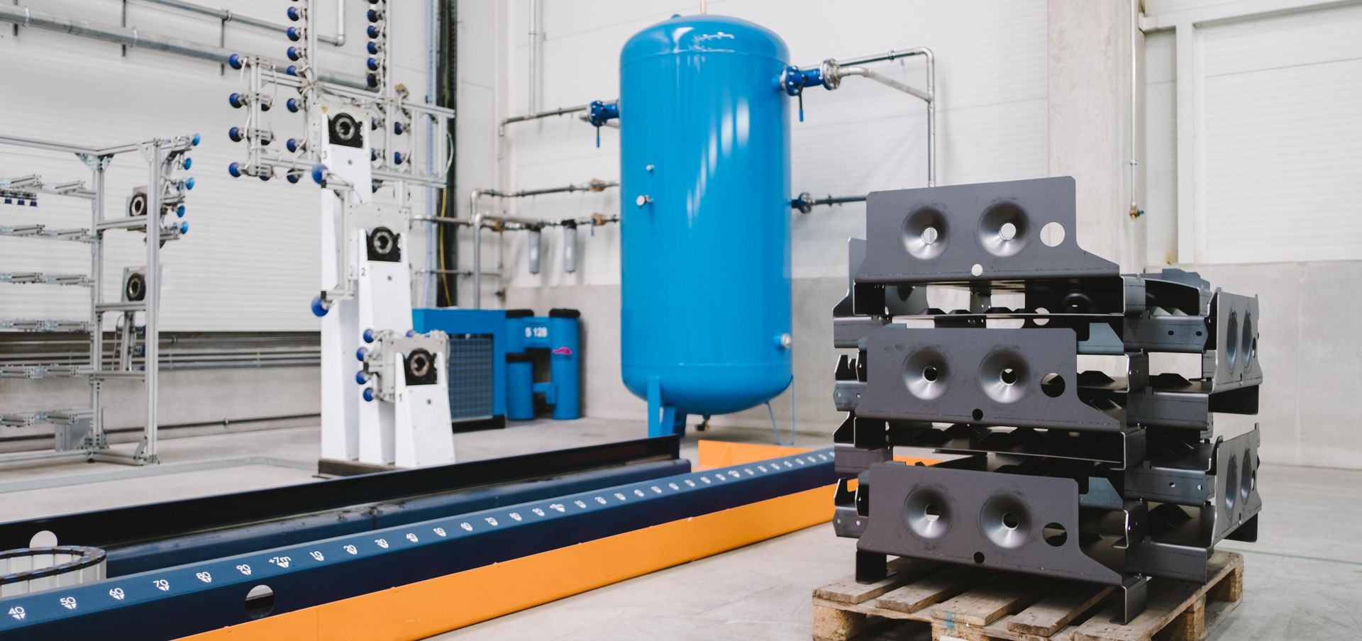 CNC Press Brake & Folding Technology: TRUMPF TruBend Cell 5000